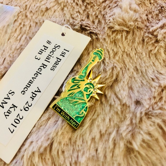 Jewelry | New Statue Of Liberty Pin Rare Style | Poshmark